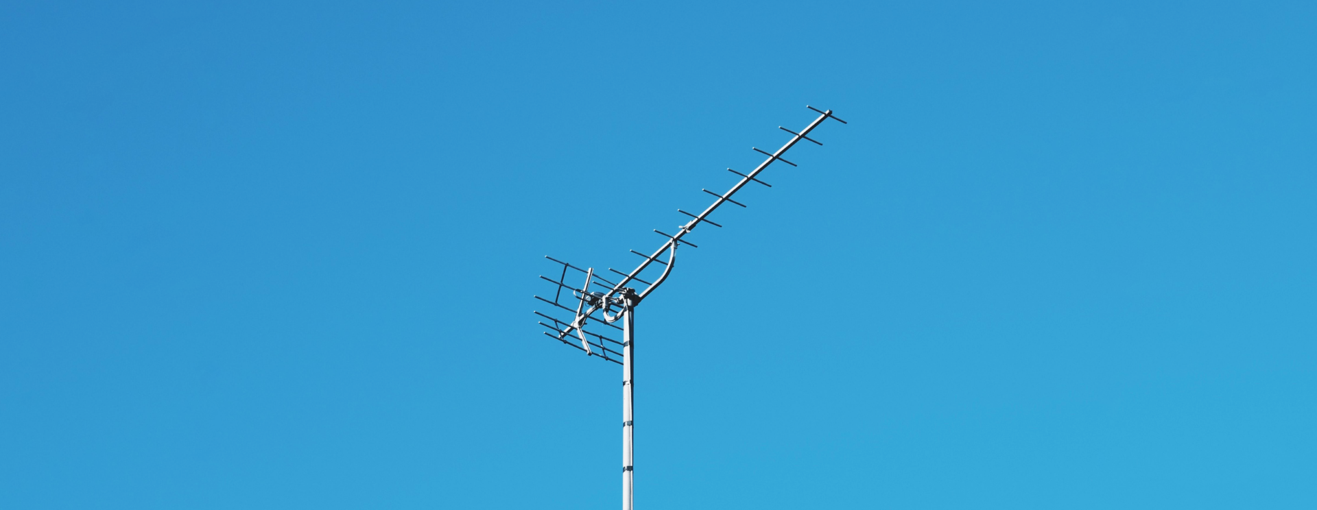 Antennes / Ondes – SAINTE-FOY-LES-LYON